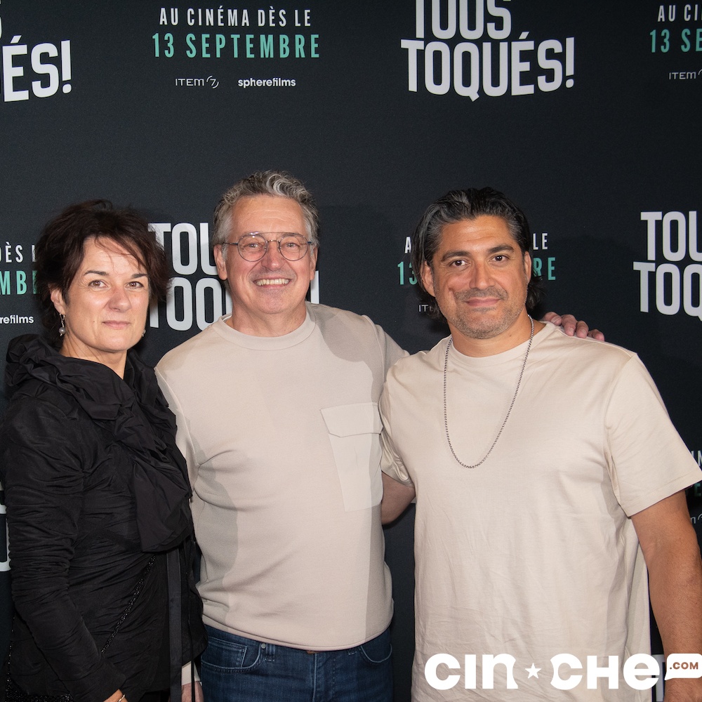 PHOTOS : L'équipe du film Tous Toqués! défile sur le tapis rouge ...