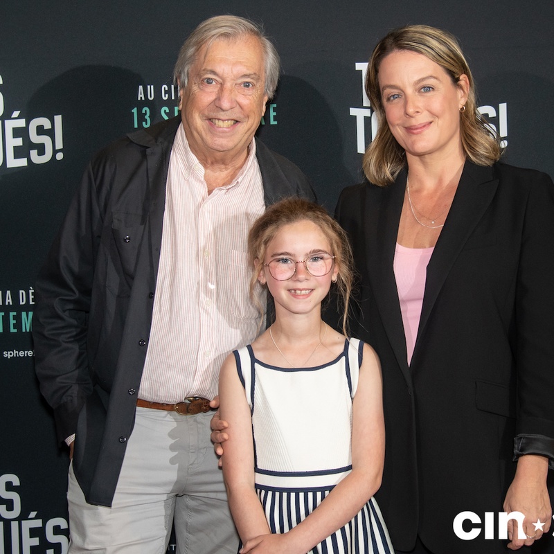 PHOTOS : L'équipe du film Tous Toqués! défile sur le tapis rouge ...