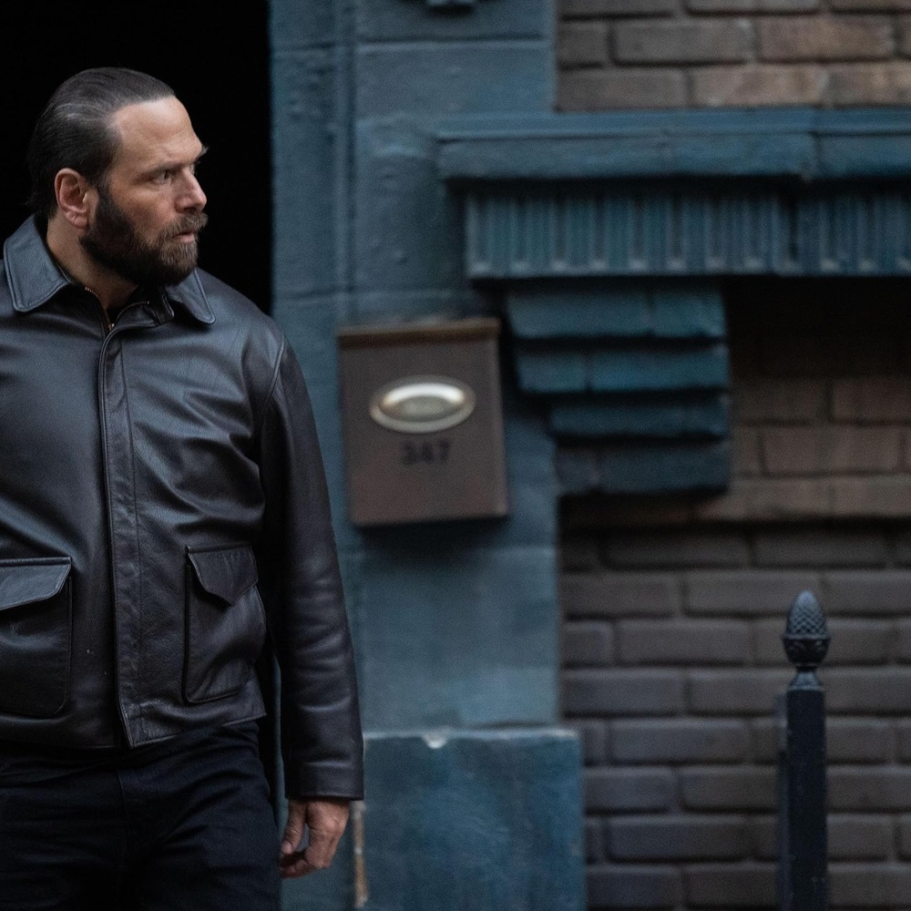 MOB COPS (2025) - Film - Cinoche.com